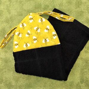 Honey Bumble Bees Black and White on Yellow Ties On Stays Put Kitchen Hanging Loop Hand Dish Kitchen Towel and Set of 2 Square Hot Pads Pot Pan Plate Holders Trivets Hostess Housewarming Gift