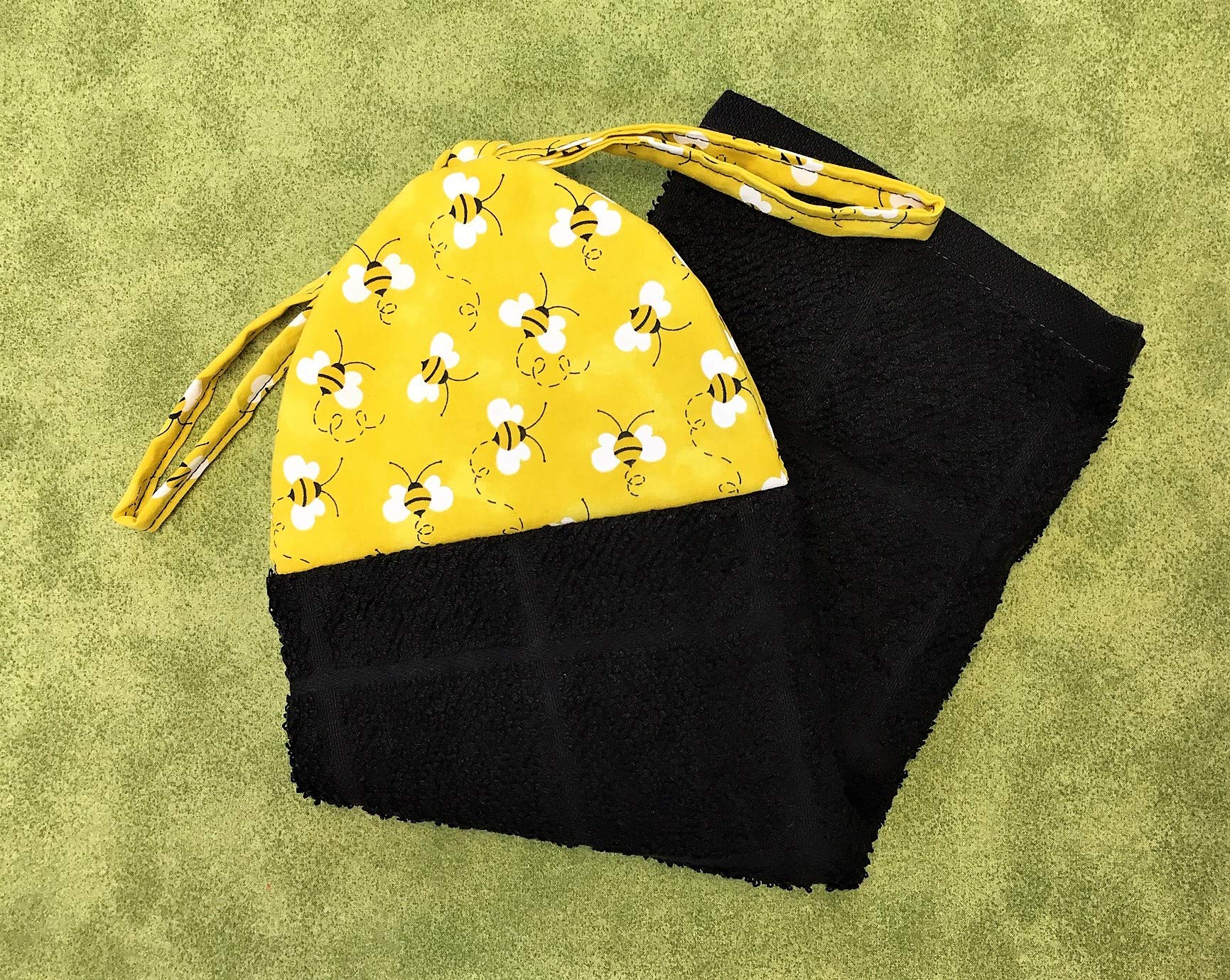 Honey Bumble Bees Black and White on Yellow Ties On Stays Put Kitchen Hanging Loop Hand Dish Kitchen Towel and Set of 2 Square Hot Pads Pot Pan Plate Holders Trivets Hostess Housewarming Gift