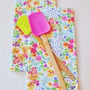 Springtime Flowers Tea Towels (Set of 2) 100% Cotton 28" x 18" Made In USA Multi-Colored Floral Print