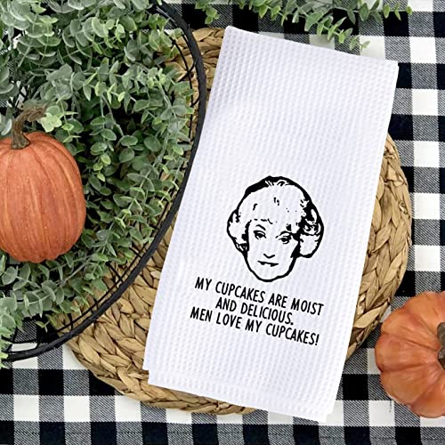 Funny Golden TV Show Inspired Saying Men Loves My Cupcakes Blanche Quotes Kitchen Towel Dish Towel (My Cupcakes Towel)