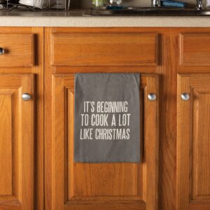 Primitives by Kathy It's Beginning to Cook A Lot Like Christmas Home Décor Kitchen Towel