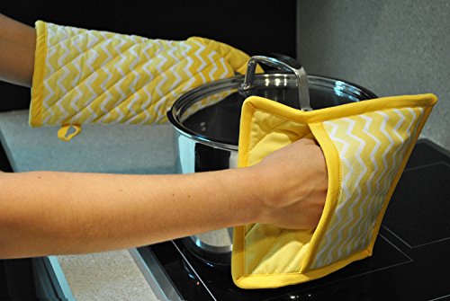 DII Quilted Kitchen Oven Mitt & Potholder Set, Hanging Loop for Convenient Storage, OM 6x13/PH 8x9, Ombre Yellow Chevron