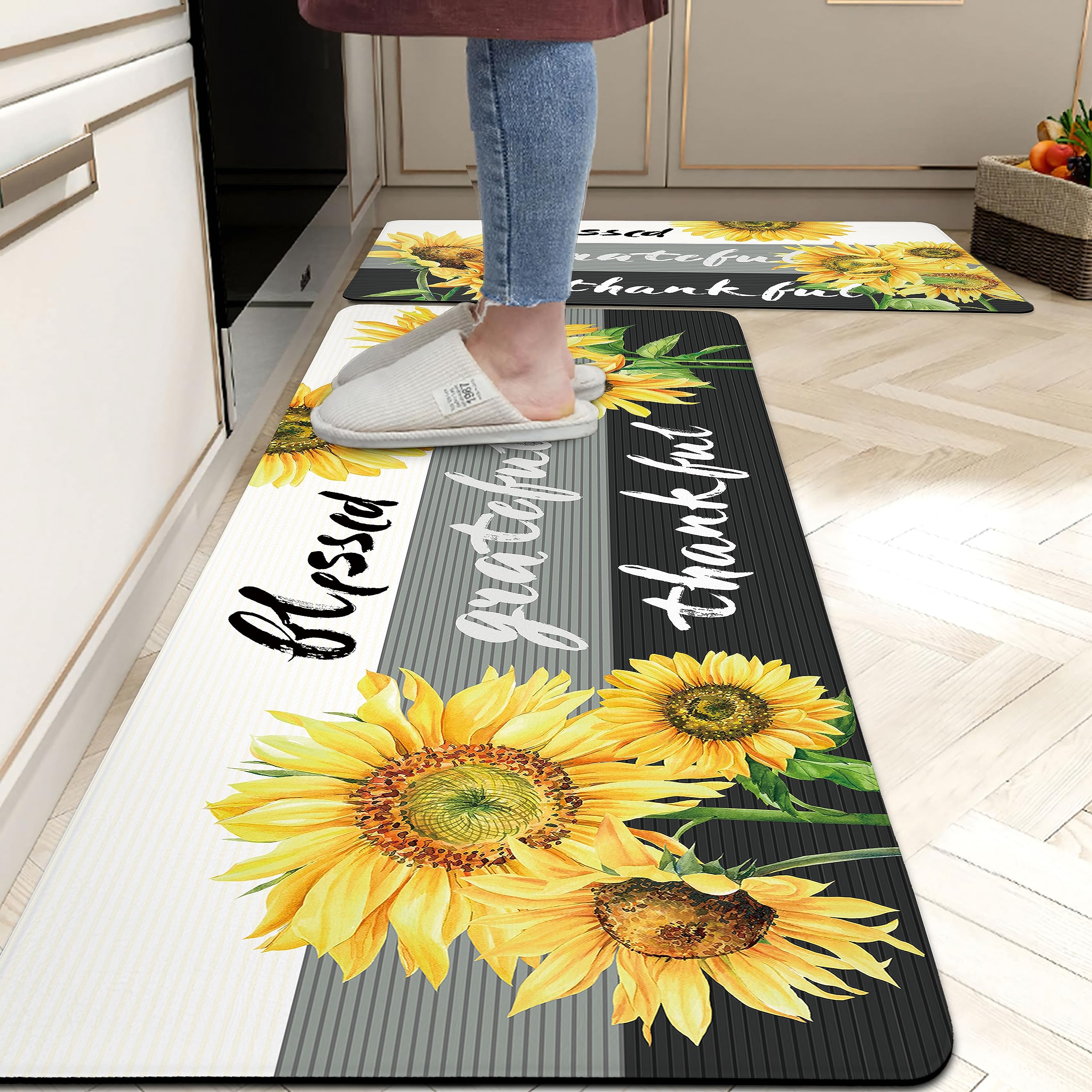 chiinvent Sunflower Kitchen Rugs Set of 2, Sunflower Decor Cushioned Anti Fatigue Comfort Kitchen Mat for Home & Office Doormat, Farmhouse Waterproof Non-Skid Kitchen Mats, 17.3"x28"+17.3"x47"