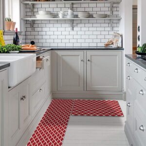 Prime Leader 2 Piece Non-Slip Kitchen Mat Rug Rubber Backing Doormat Set Classic Moroccan Trellis Geometric Lattice Red and White Kitchen Rugs Comfort Standing Mat PVC Leather Anti Fatigue Floor Mat