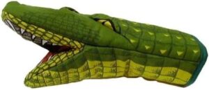 novelty alligator oven mitt