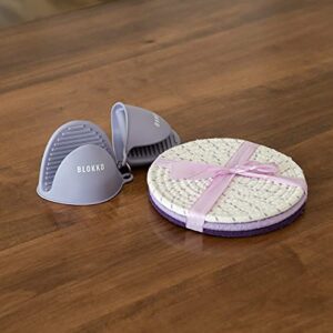 Lavender Potholders Set Trivet Set - Lavender Kitchen Accessories - 100% Cotton Hot Pads 7 Inches Diameter - Silicone Mitts for Hot Pots and Pans - Ideal for Cooking and Baking