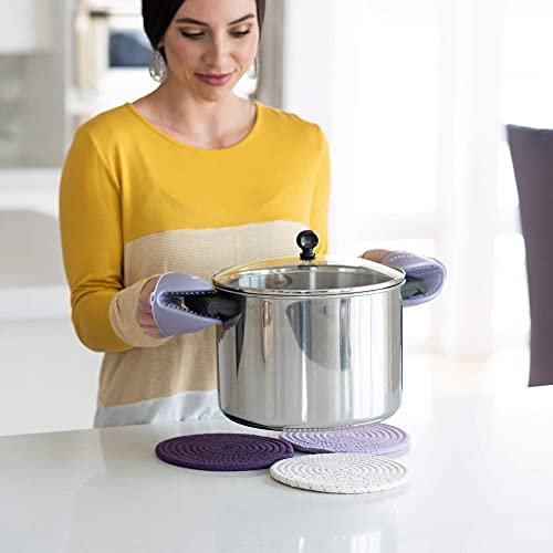 Lavender Potholders Set Trivet Set - Lavender Kitchen Accessories - 100% Cotton Hot Pads 7 Inches Diameter - Silicone Mitts for Hot Pots and Pans - Ideal for Cooking and Baking