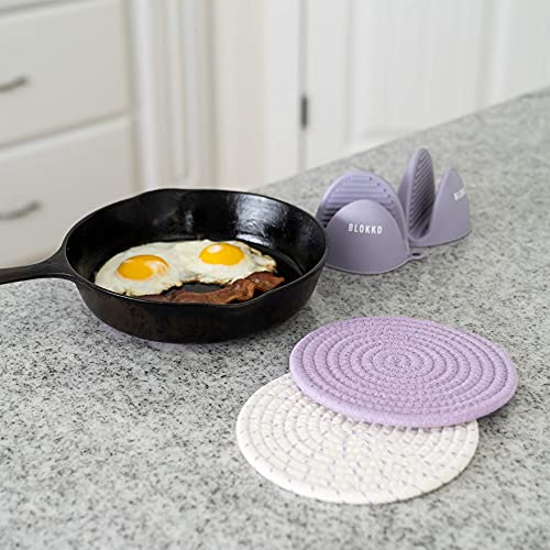 Lavender Potholders Set Trivet Set - Lavender Kitchen Accessories - 100% Cotton Hot Pads 7 Inches Diameter - Silicone Mitts for Hot Pots and Pans - Ideal for Cooking and Baking