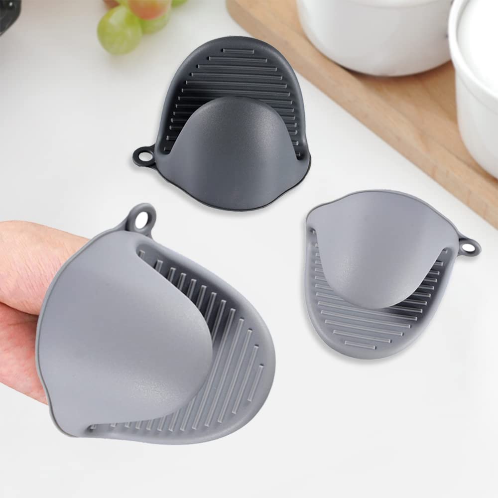 4PCS Oven Gloves, Silicone Oven Mitts Heat Resistant, Silicone Potholders for Kitchen, Anti Scalding and Non Slip Food Grade Silicone Gloves for Kitchen Cooking Baking and Grilling, Grey Black