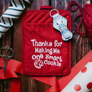 Teacher Appreciation Gift for Women - Thank You Present Potholder - One Smart Cookie Oven Mitt - Set of 2 (One Smart Cookie w/Keychain)