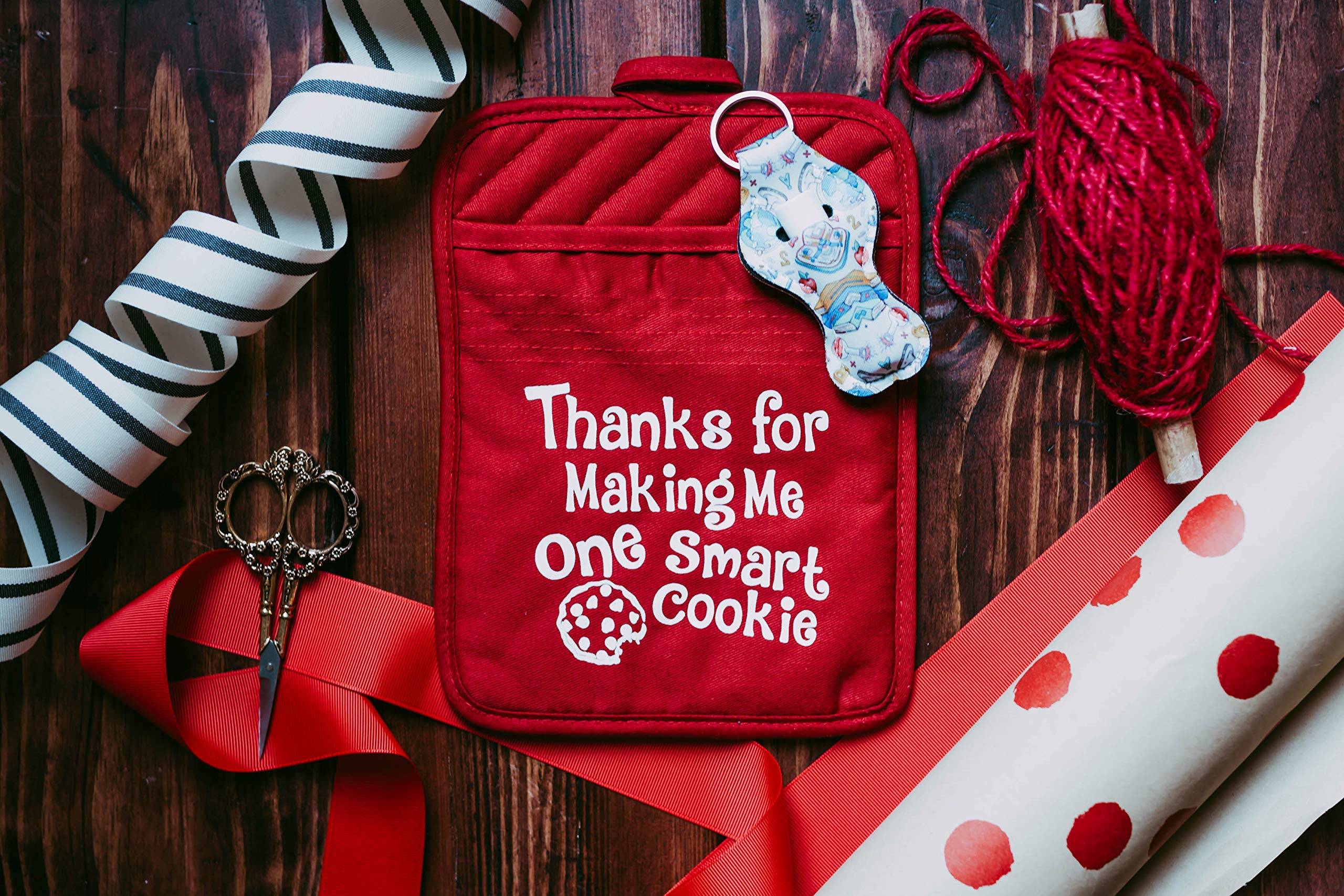 Teacher Appreciation Gift for Women - Thank You Present Potholder - One Smart Cookie Oven Mitt - Set of 2 (One Smart Cookie w/Keychain)