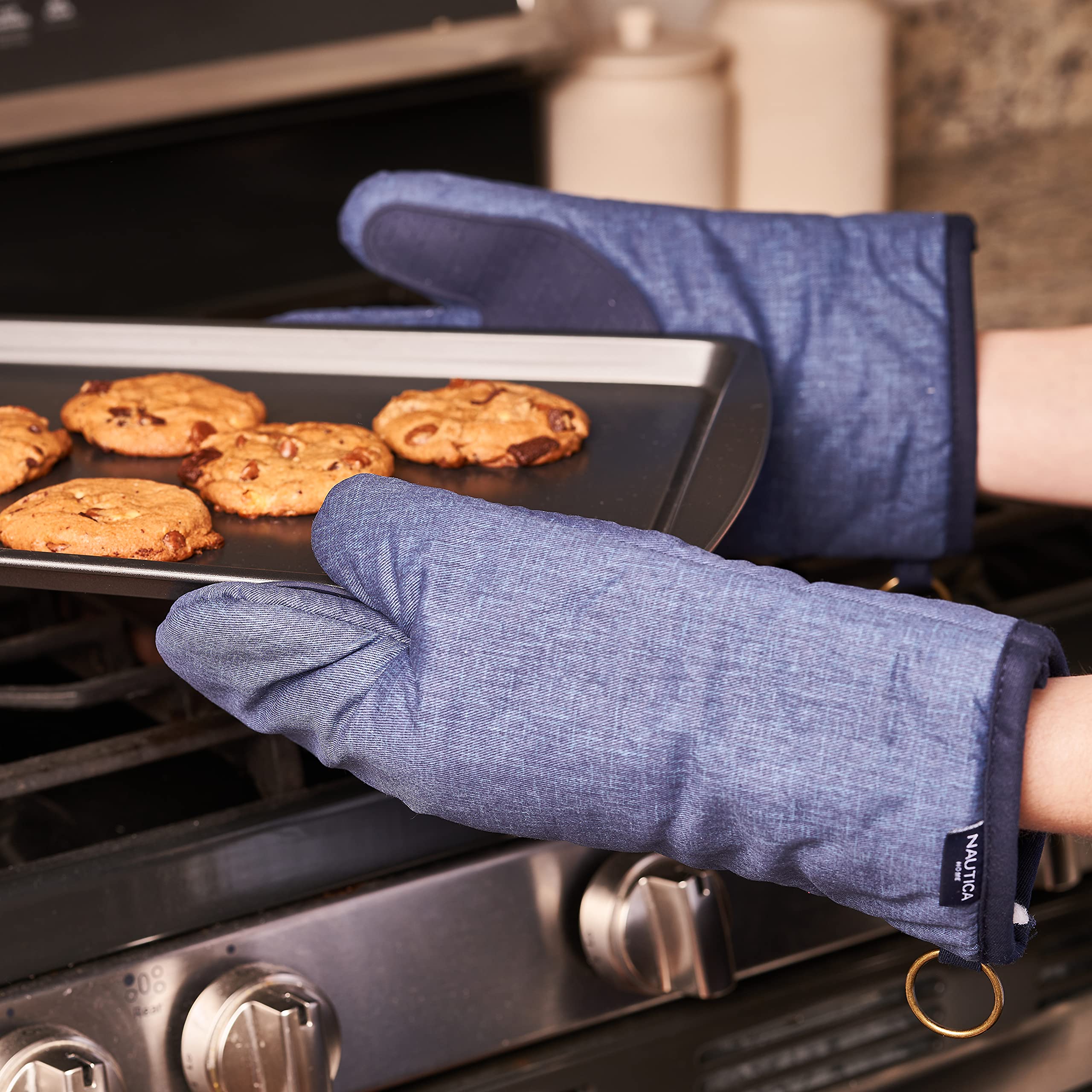 Nautica Home Kitchen Oven Mitts with Silicone Palm, Heat Resistant up to 500 Degrees F, Cotton Potholders for Cooking, Set of 2, Navy Solid