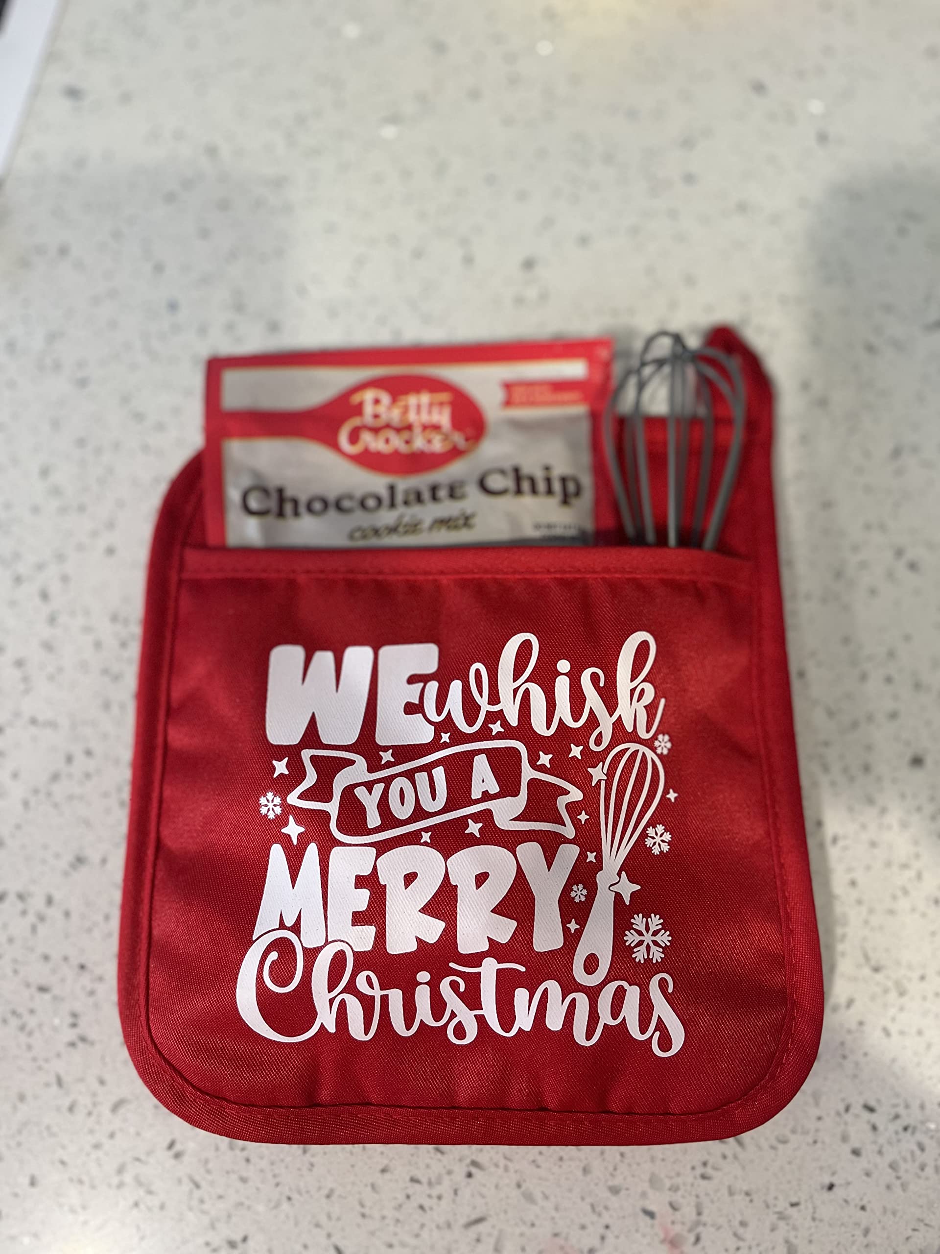 Teacher Gifts, HTV Potholder, Hostess Gifts, Oven Mitt, Santa gift, Teacher appreciation gift, Baker gift, Vinyl potholder, Whisk You a Merry Christmas