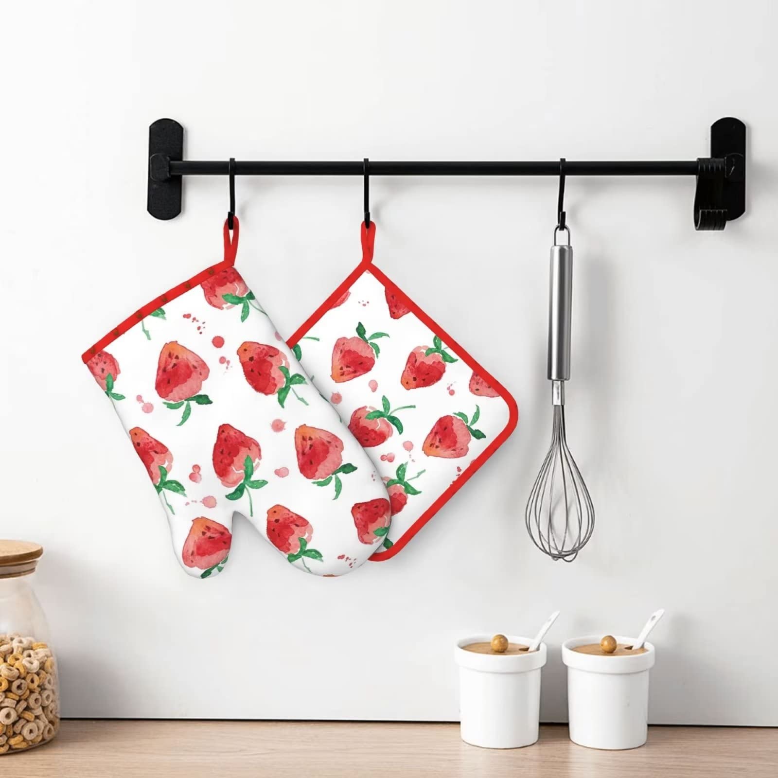 Strawberry Oven Mitts,Strawberry Pot Holders Sets Cute,Kitchen Resistant Hot Pads with Polyester Non-Slip BBQ Gloves for Kitchen, Cooking, Baking,Grilling Oven Glove