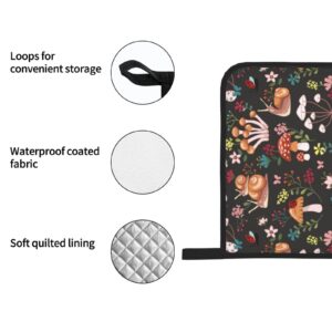 Mushrooms, Snails, Butterflies, Ladybugs Oven Mitts and Pot Holders Sets of 4 Heat Resistant Thick Non-Slip Oven Mitts, Oven Gloves Pot Holders Set for Cooking, Baking Grilling and BBQ