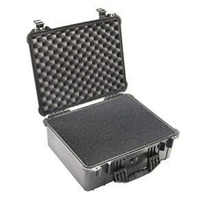 pelican 1550 camera case with foam (black)