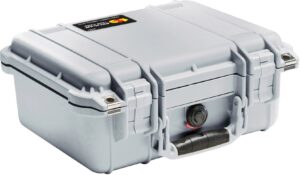 pelican 1400 camera case with foam (silver)