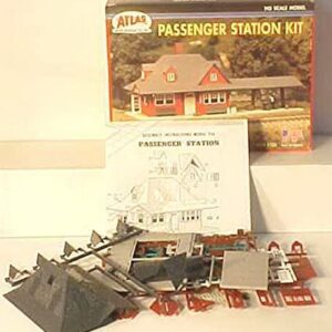 ATLAS MODEL 706 Passenger Station Kit HO