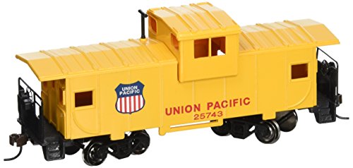 Bachmann Trains - 36' Wide-Vision Caboose - UNION PACIFIC - HO Scale