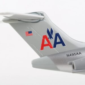 Daron Skymarks American Airlines MD-80 Old Livery Airplane Model Building Kit 1/150-Scale