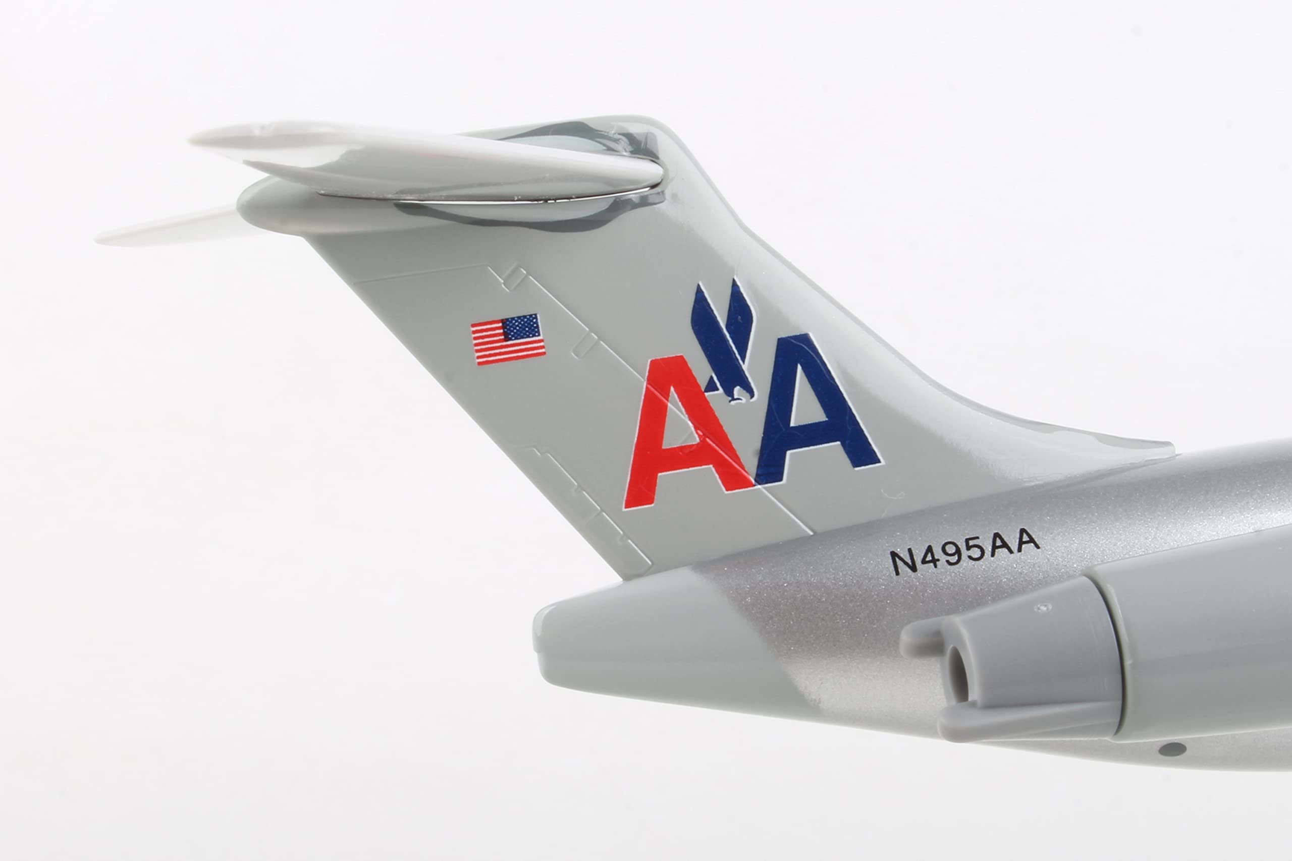 Daron Skymarks American Airlines MD-80 Old Livery Airplane Model Building Kit 1/150-Scale