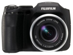 fujifilm finepix s700 7.1mp digital camera with 10x optical zoom