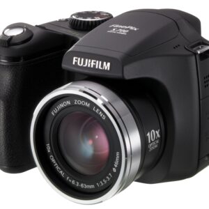 Fujifilm Finepix S700 7.1MP Digital Camera with 10x Optical Zoom