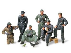 tamiya models german tank crew at rest model kit