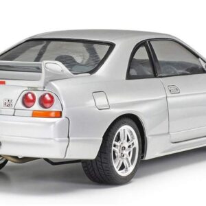 Tamiya Nissan Skyline GT-R R33 V-Spec- 1/24 Scale Model Kit 24145