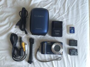 panasonic lumix dmc-tz5a 9.1mp digital camera with 10x wide angle mega optical image stabilized zoom (blue)