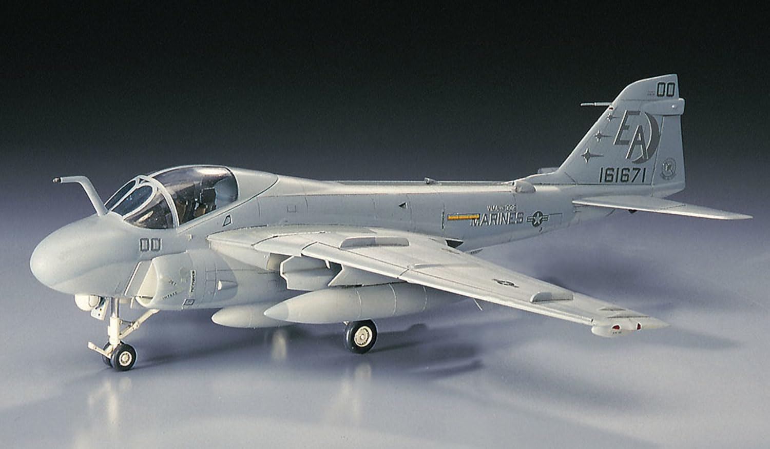 Hasegawa 1/72 A-6E Intruder