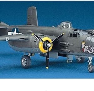 Hasegawa 1:72 Scale North American B-25J Mitchell Model Kit