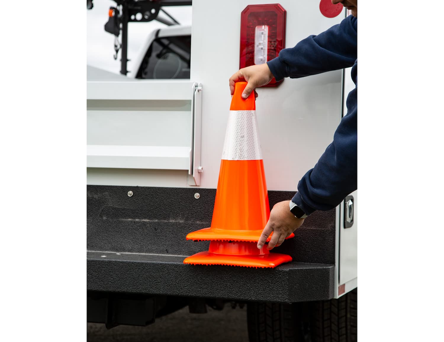 Buyers Products TCH10H Traffic Cone Holder for Truck, With Pre-Drilled Mounting Plate For Easy Installation On Any Flat Surface, Corrosion Resistant Black Powdercoat