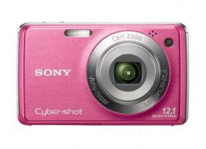 sony cybershot dsc-w220 12mp digital camera with 4x optical zoom with super steady shot image stabilization (light pink) (old model)