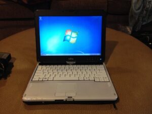 fujitsu lifebook t730 12.1" tablet pc