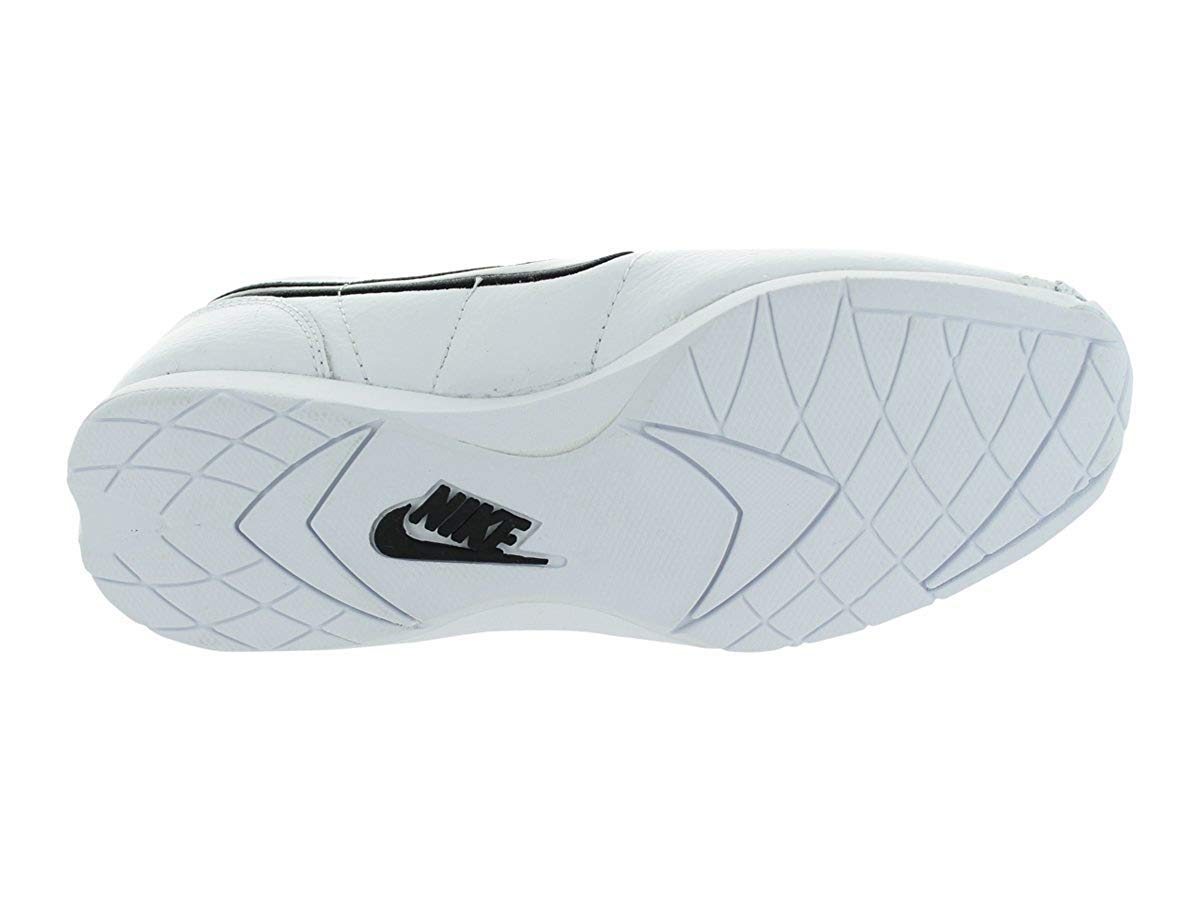 Nike Stamina Cheer Shoe 172018-4.5 White/Black