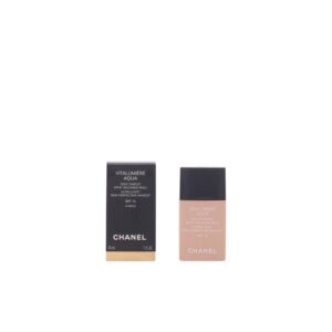 chanel vitalumiere aqua ultra light skin perfecting makeup spf 15 30 beige (170.880) 1.0 ounce