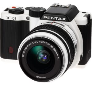 pentax digital slr camera k-01 zoom lens kit white / black k-01zk wh / bk