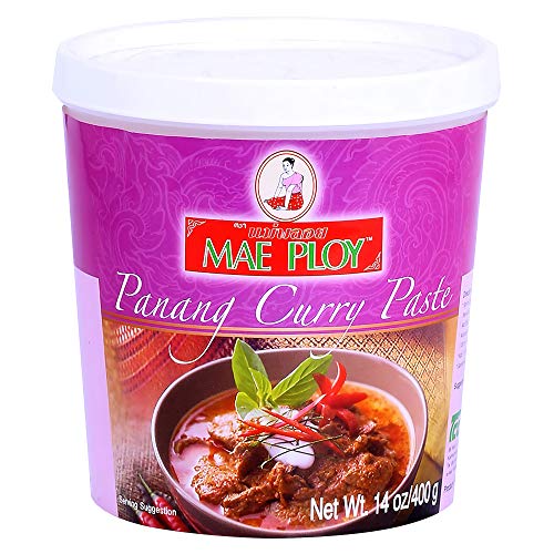 Mae Ploy Panang Curry Paste, Authentic Thai Panang Curry Paste for Thai Curries & Other Dishes, Aromatic Blend of Herbs, Spices & Shrimp Paste, No MSG (14 oz Tub)