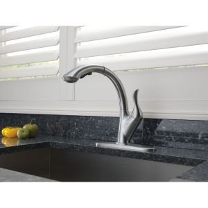 Delta Faucet Linden Single-Handle Kitchen Sink Faucet with Pull Out Sprayer, Arctic Stainless 4153-AR-DST, 12.38 x 5.00 x 12.38 inches