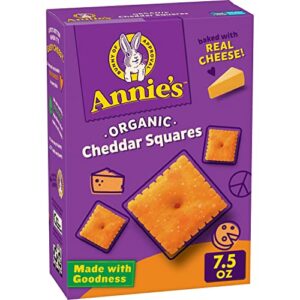 annie's organic cheddar squares, baked cracker snacks, 7.5 oz