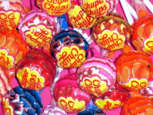 chupa chups assorted lollipops, 1 lb bag