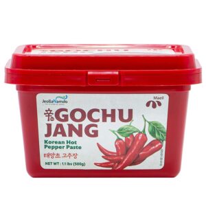 maeil spicy korean gochujang paste [ hot pepper paste ] traditional fermented chili pepper paste, perfect jang sauce for dips and marinades [ korean chili paste] 500g