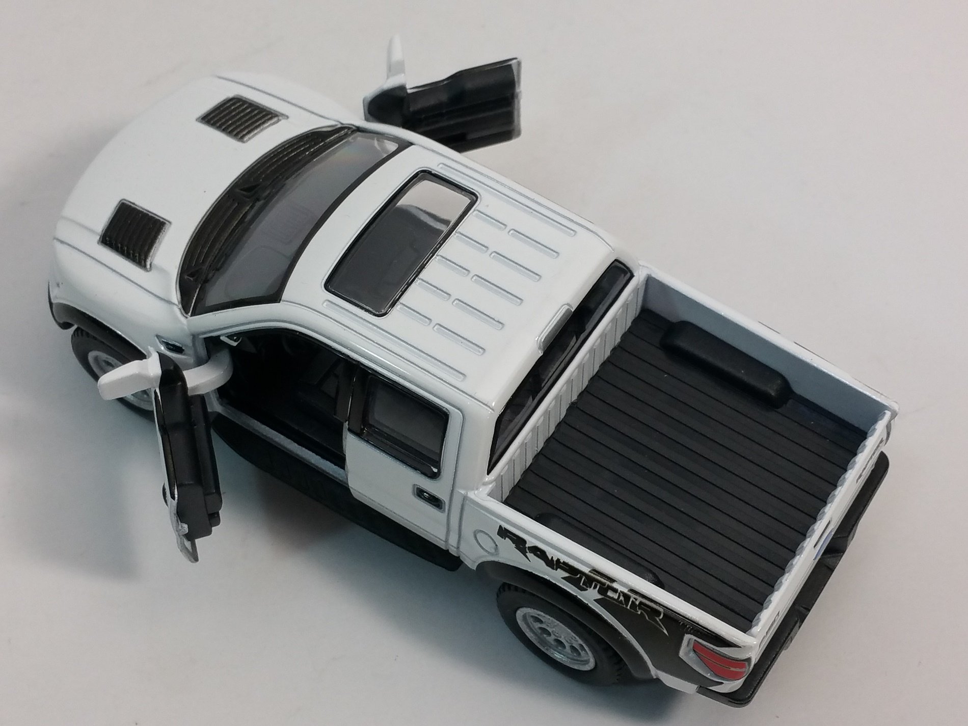 KiNSMART 2013 Ford F-150 SVT Raptor Supercrew White1:46 Scale 5" Die Cast Metal Model Toy