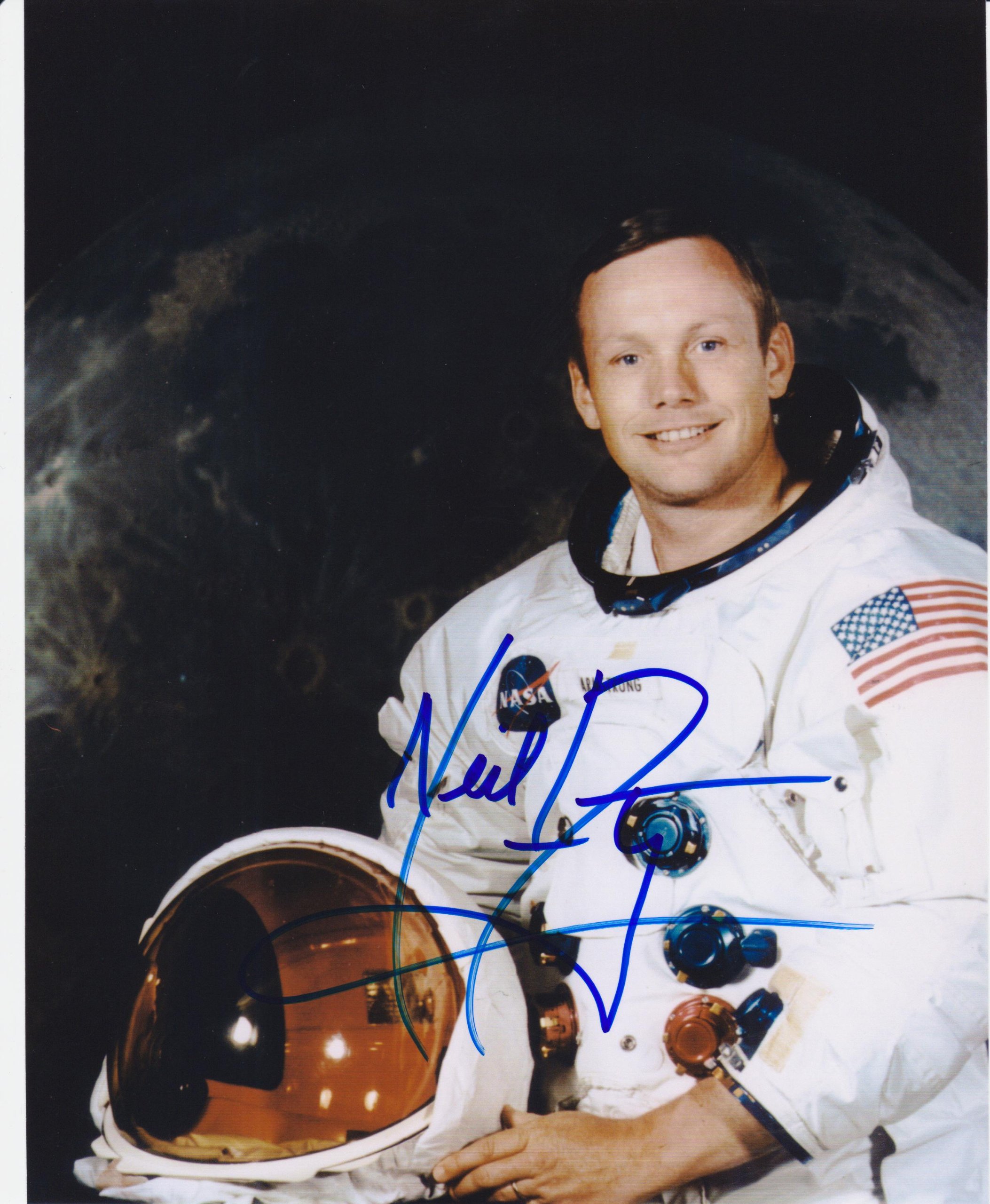 Kirkland Neil Armstrong, Astronaut 8 X 10 Photo Autograph on Glossy Photo Paper