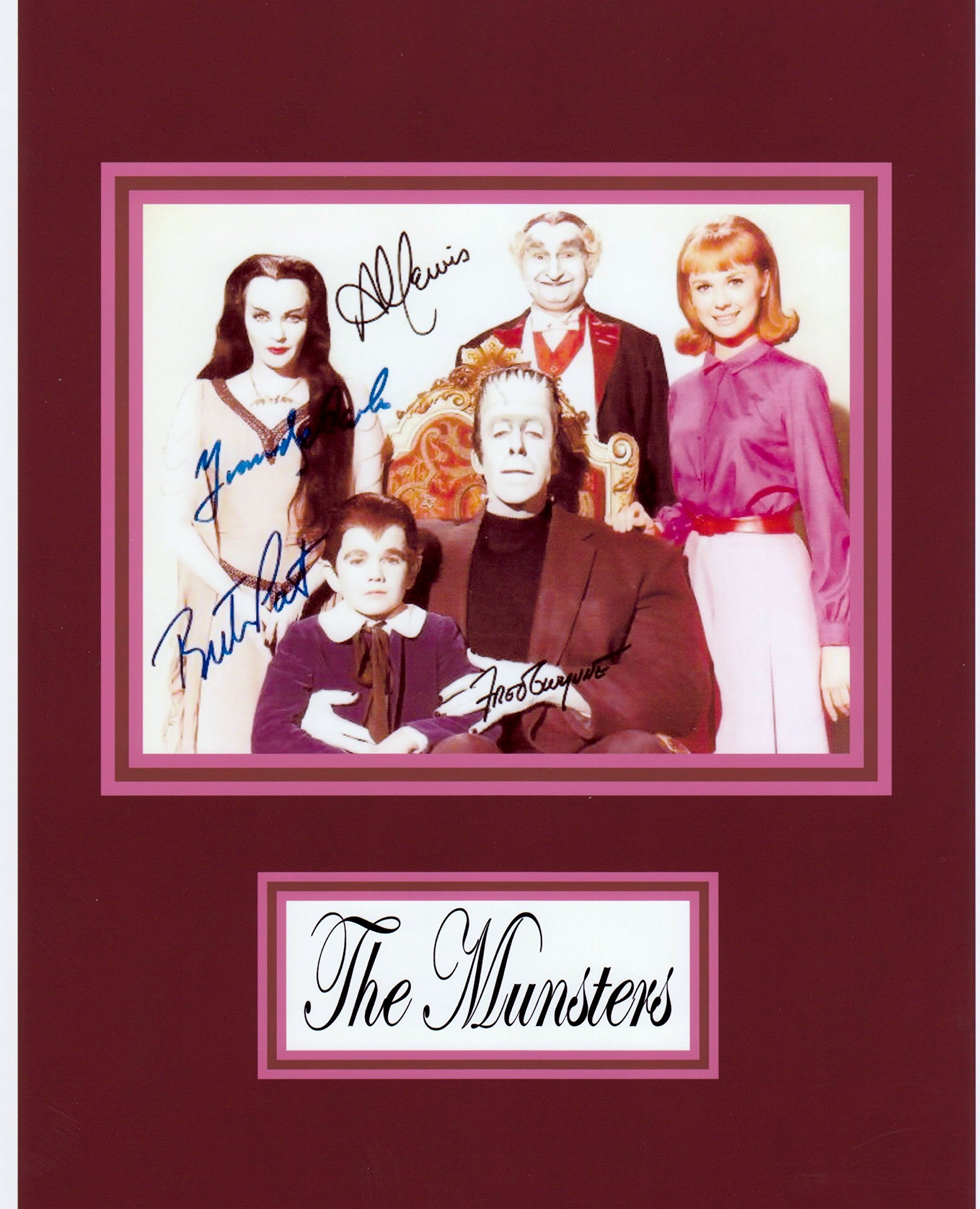 Kirkland The Munsters, Classic TV 8 X 10 Photo Autograph on Glossy Photo Paper