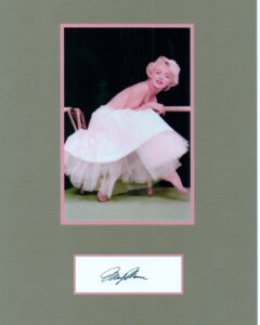 kirkland marilyn monroe 8 x 10 photo display autograph on glossy photo paper