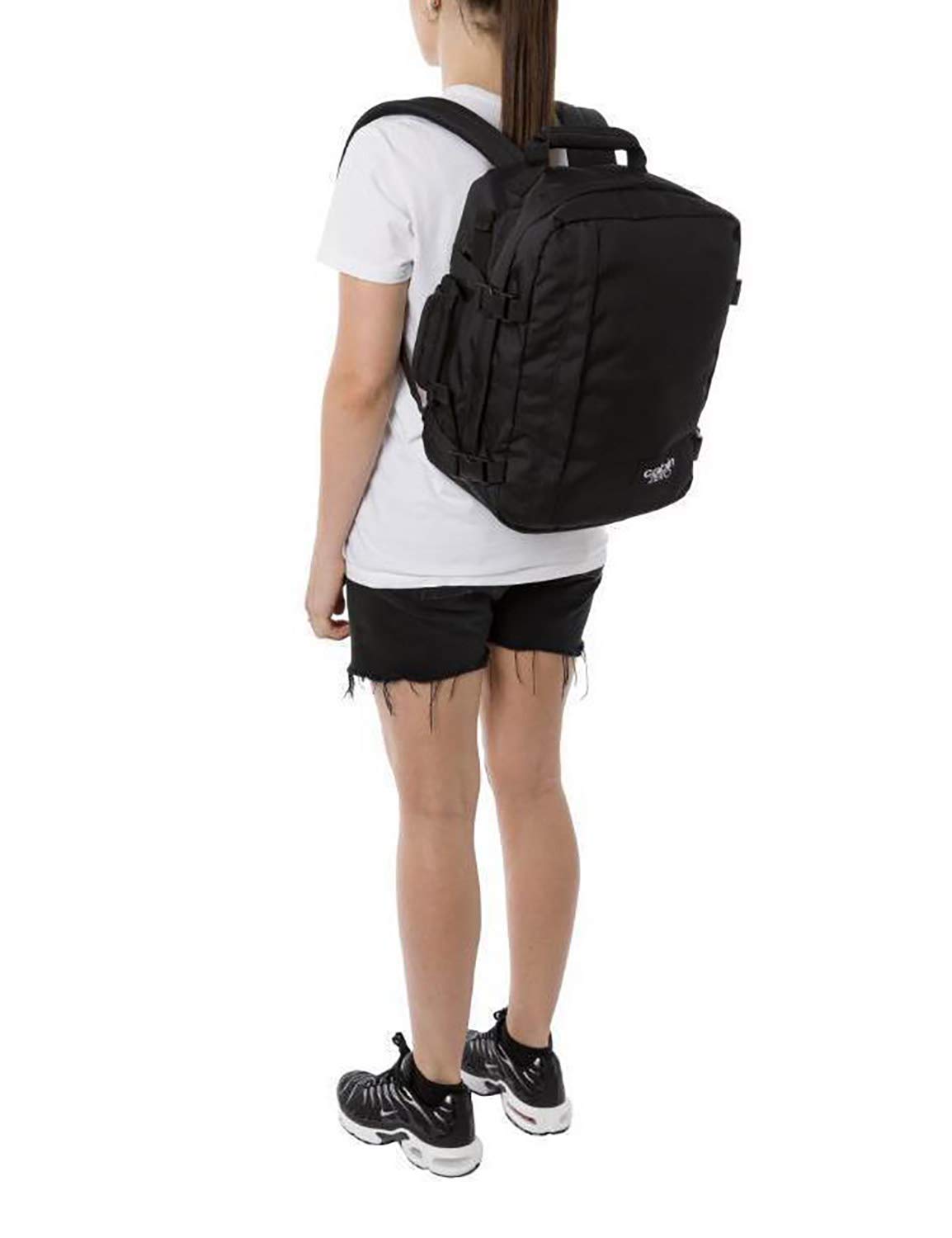 Cabin Zero Classic 28L (Absolute Black)