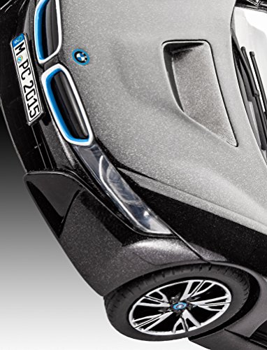 Revell Germany 1/24 BMW I8 Model Kit