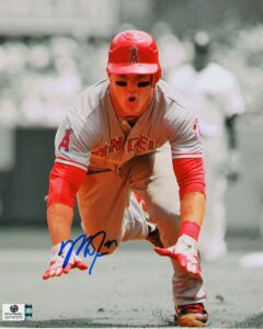 kirkland mike trout, 8 by 10 autograph photo on glossy photo paper